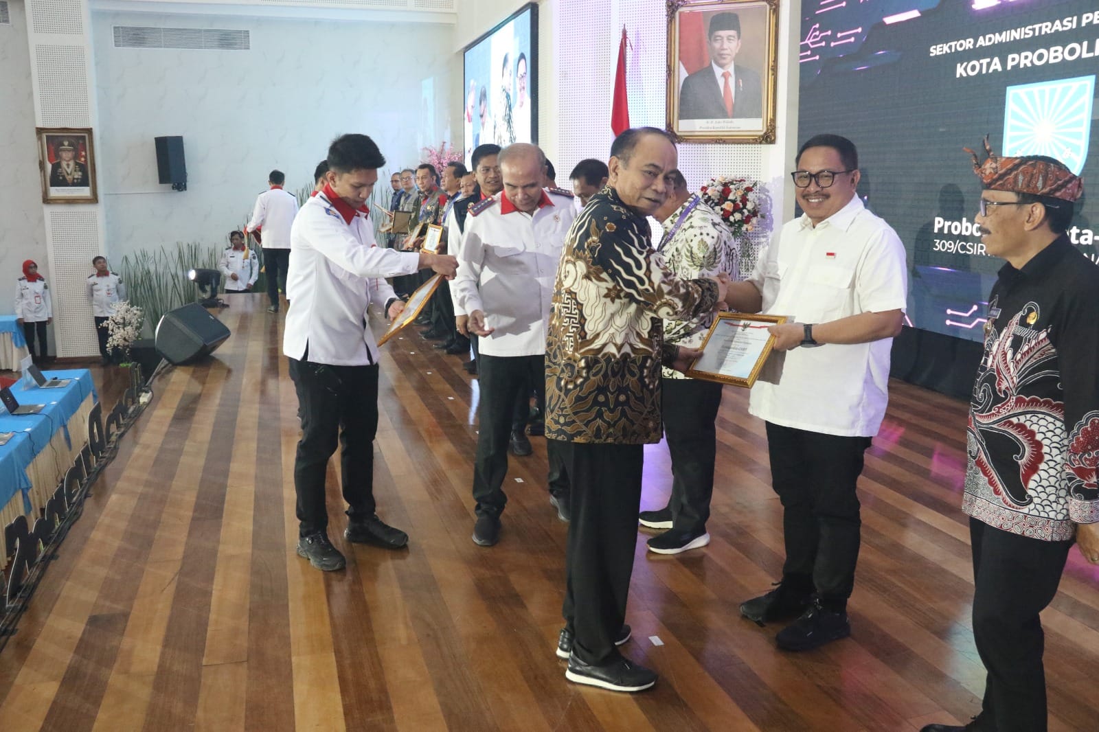 BENGKULUKOTA-CSIRT Resmi Dilaunching Oleh Kepala BSSN RI Dan Menteri ...